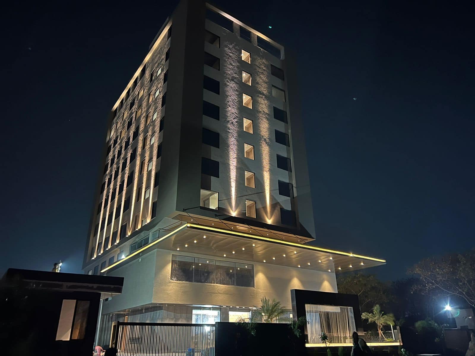 Hotel Monarch - Group of Hotels